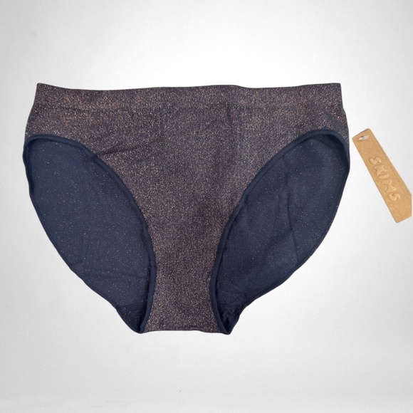 SKIMS | Intimates & Sleepwear | Skims Soft Smoothing Seamless Lurex ...